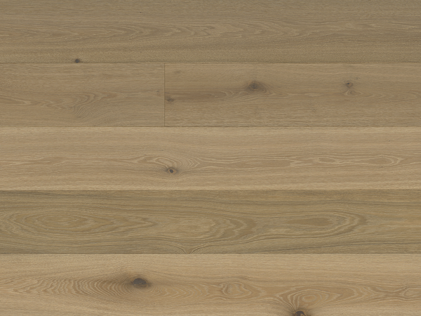Natural brown wire brushed wide plank European Oak hardwood flooring ...