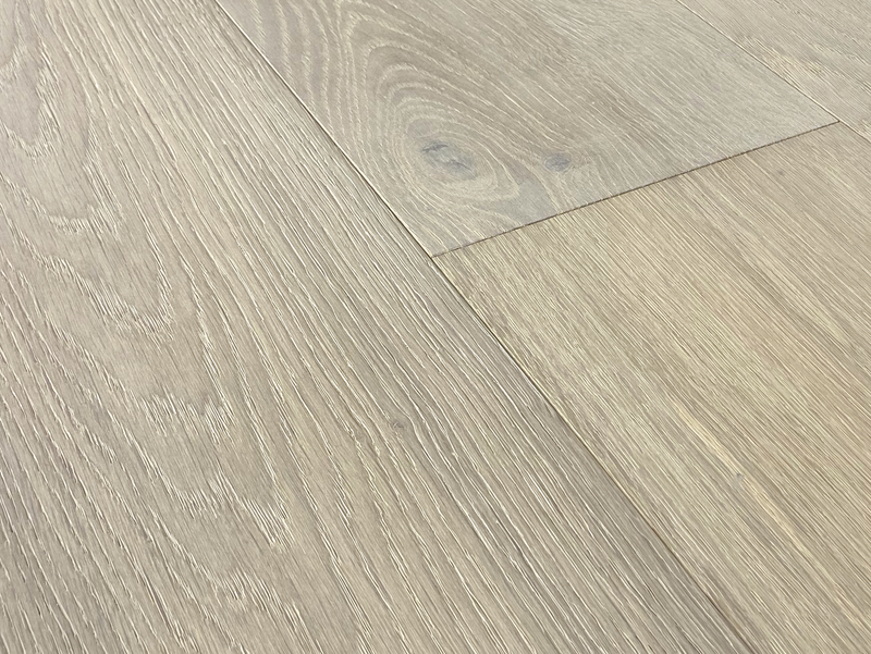 Modern luxury wide plank, wire-brushed engineered hardwood flooring ...