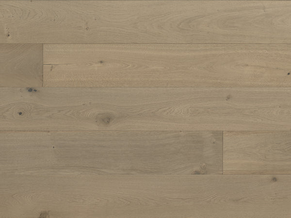 Natural brown wire brushed wide plank European Oak hardwood flooring ...